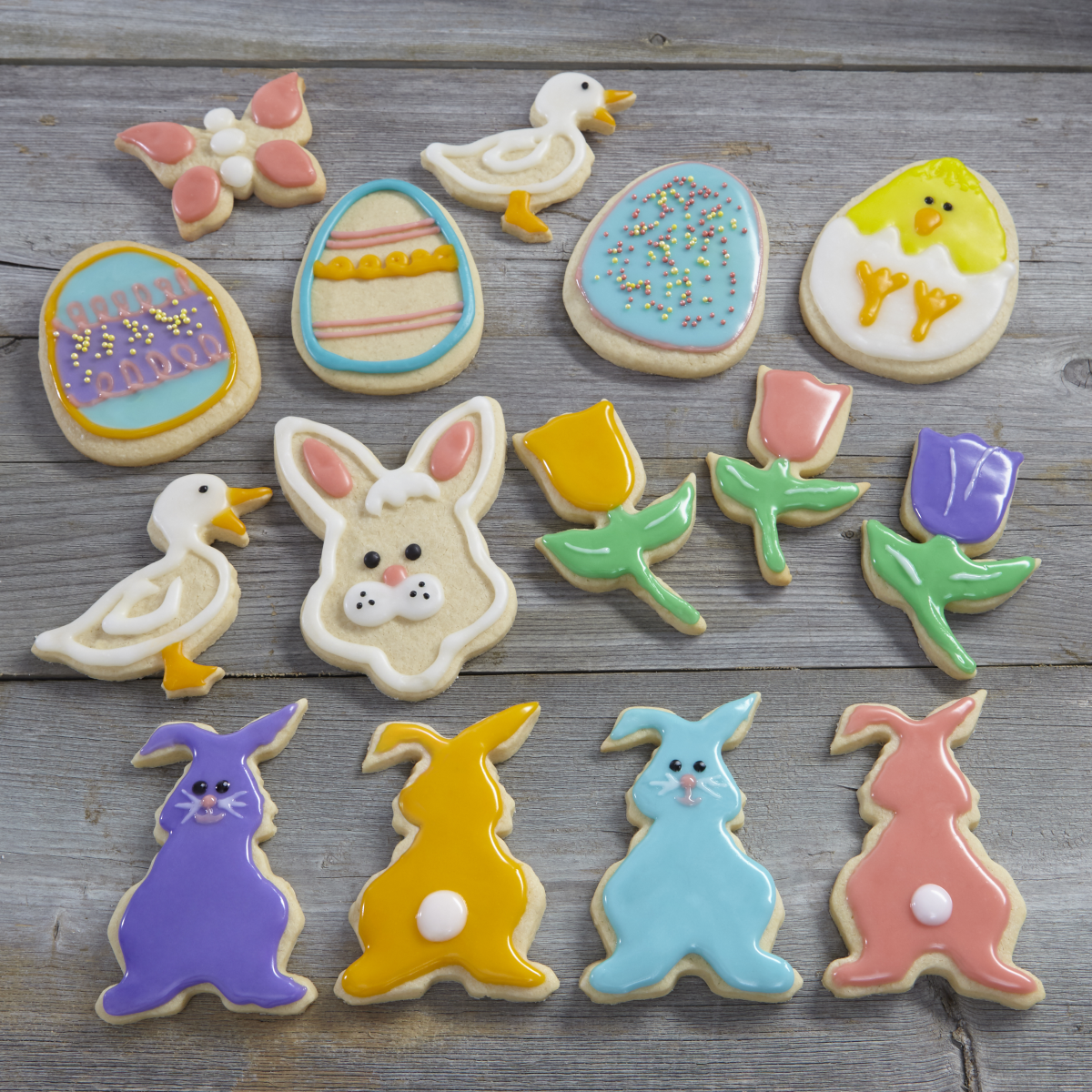 Karo Foodservice - Colorful Easter Cookies with eggless Royal Icing